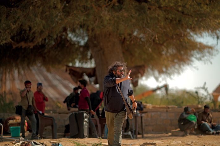Lijo Jose Pellissery: Director’s Special - Open The Magazine