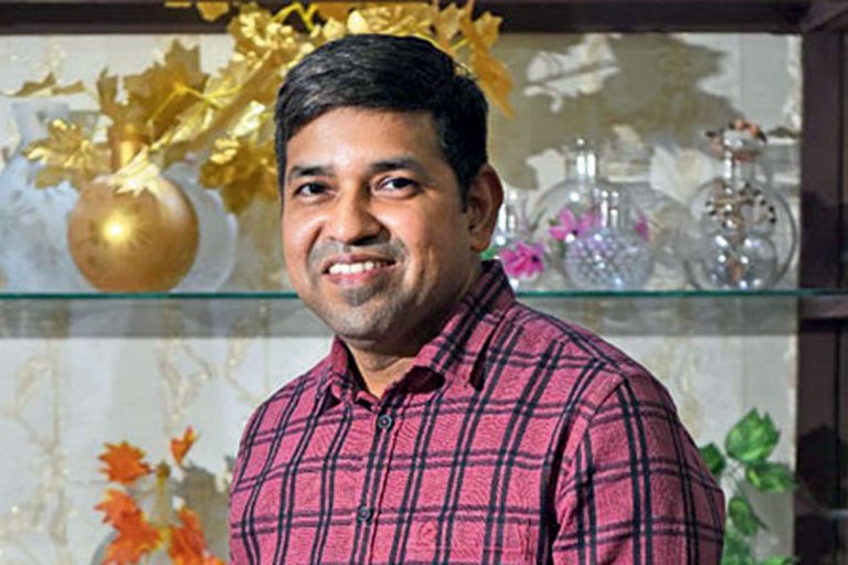 Cosmic Code - Open The Magazine